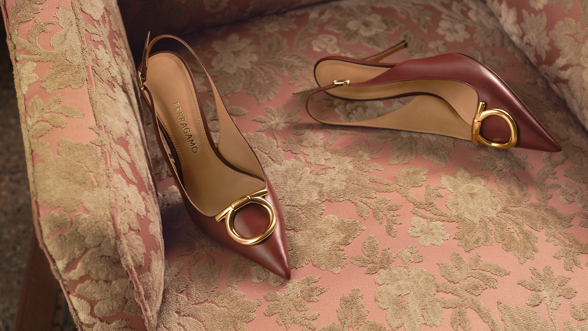 Ferragamo Canada | Official Online Store
