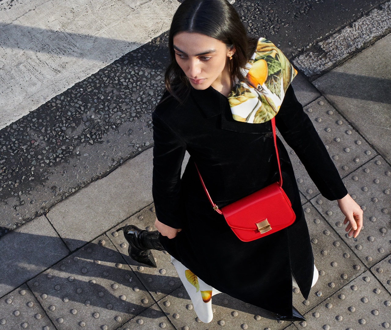 Ferragamo Fiamma Bag: an icon of style and functionality | Ferragamo AU