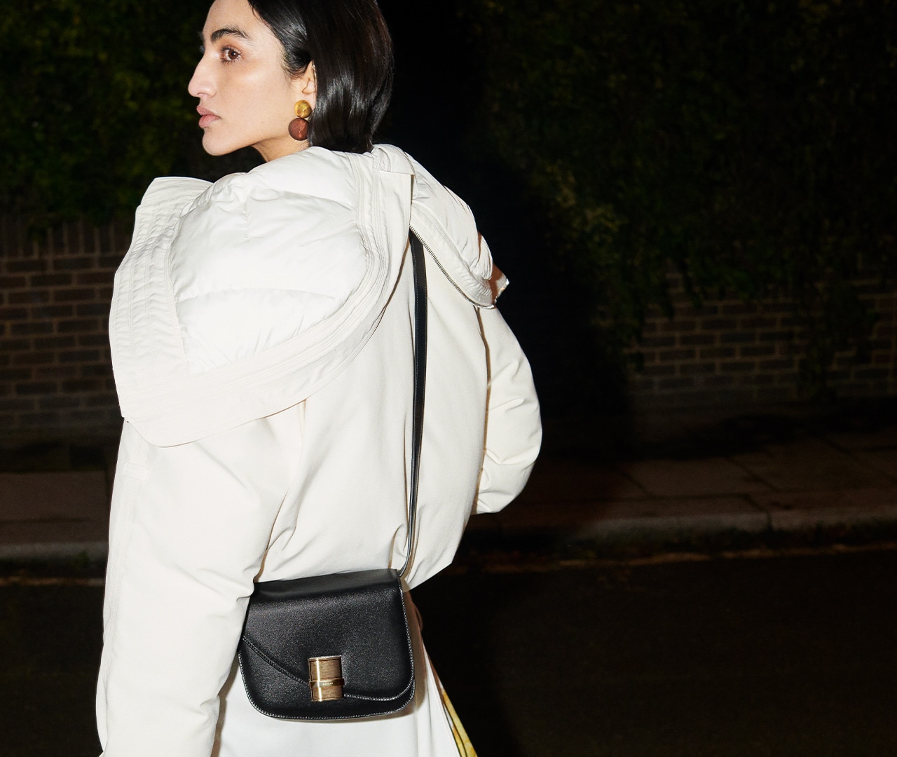 Ferragamo Fiamma Bag: an icon of style and functionality | Ferragamo UK