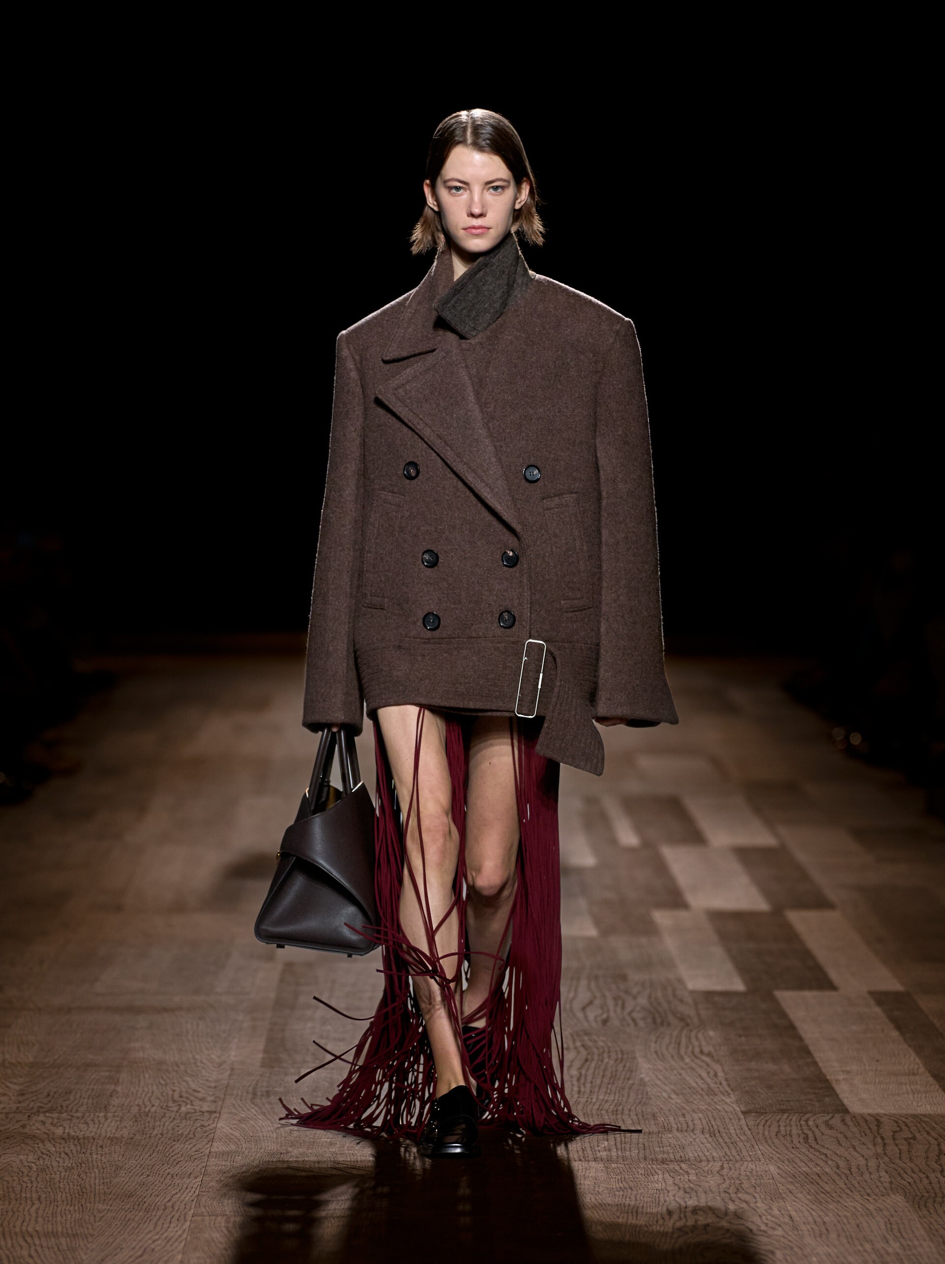 FW24 Show | Ferragamo AU