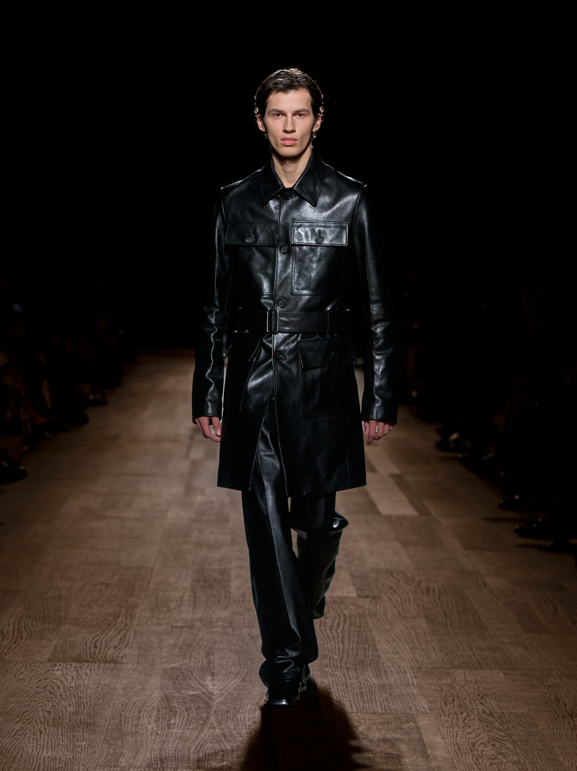 FW24 Show | Ferragamo CA