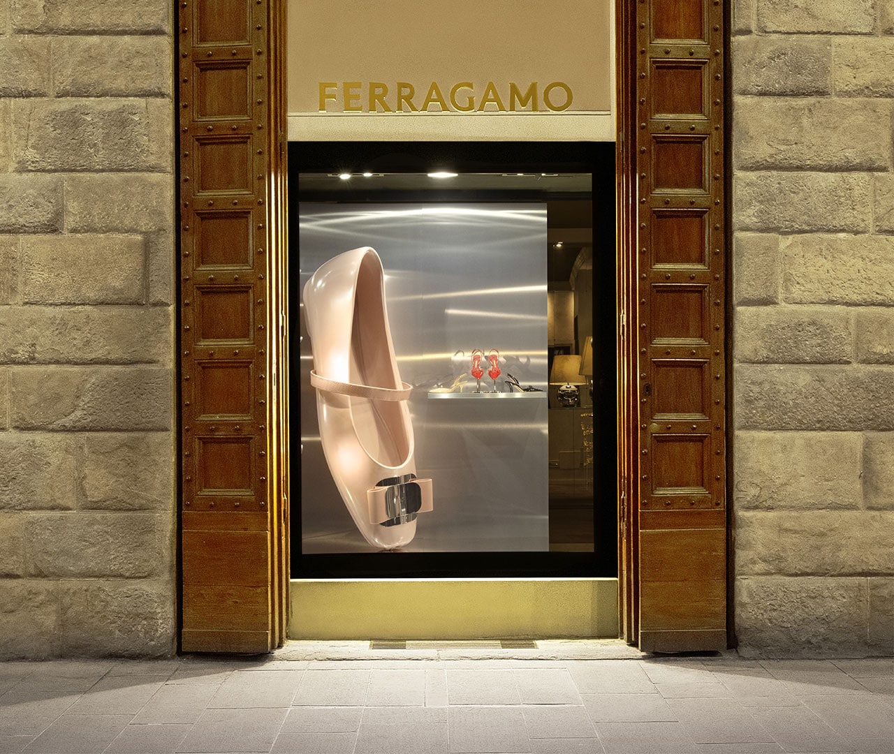 Un tributo alle nostre Icone | Ferragamo IT