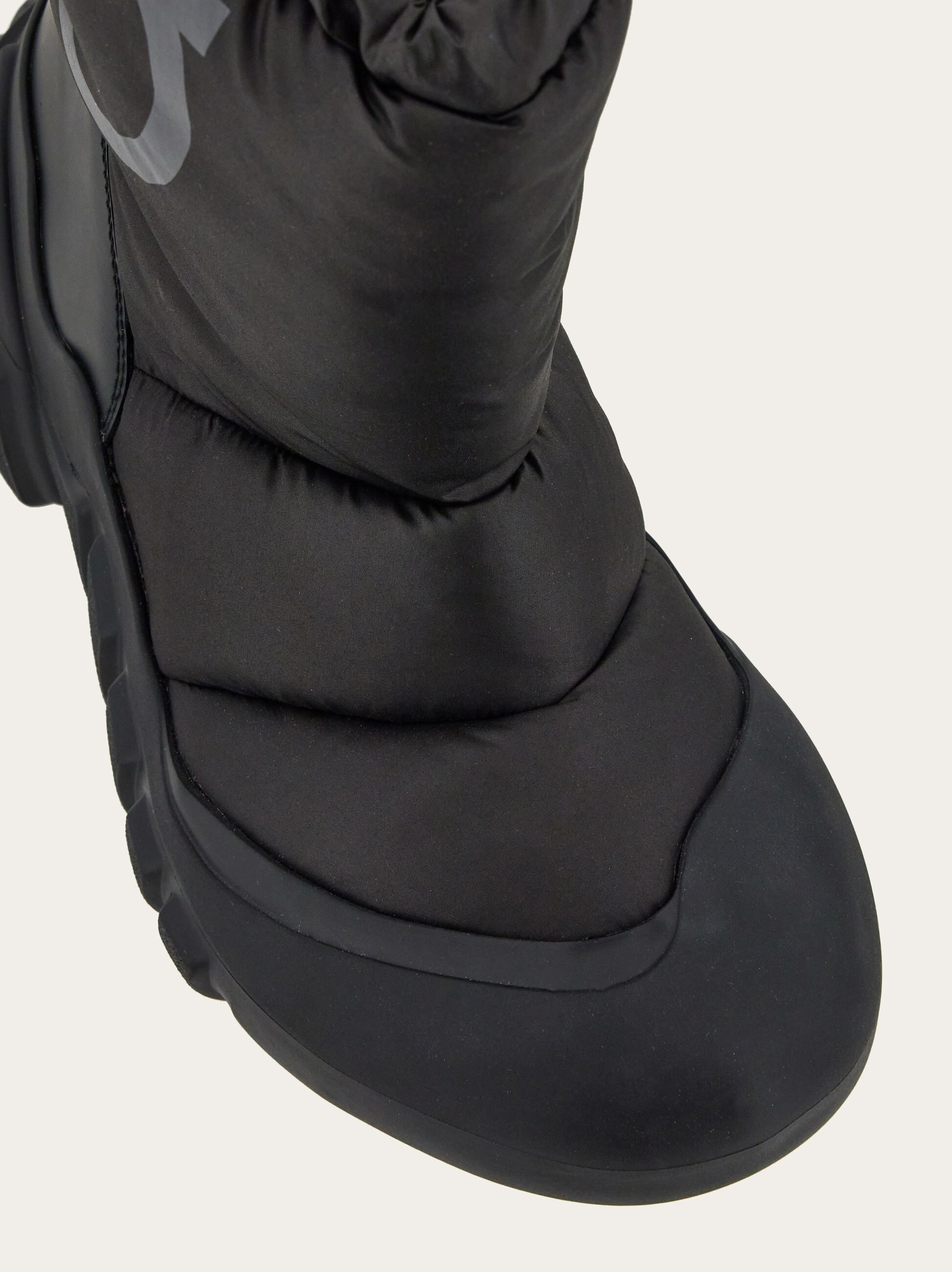 Padded ski boot - Shoes - Women - Salvatore Ferragamo EU