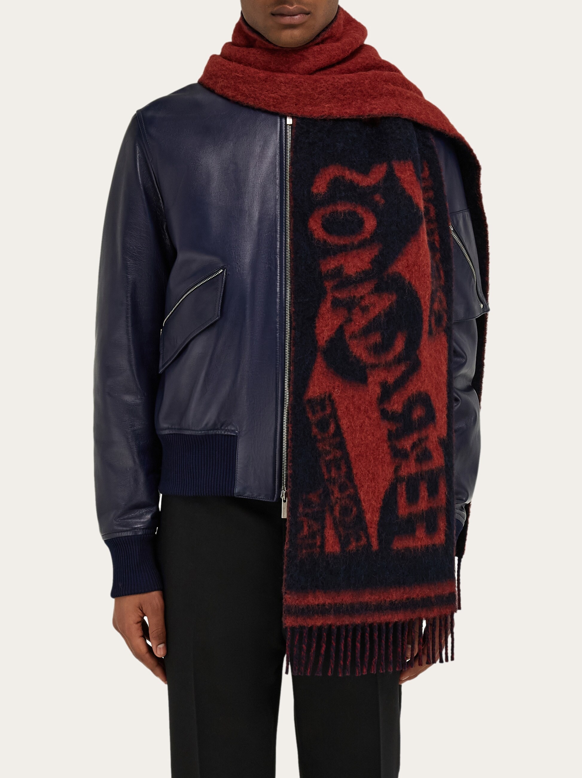 Venna logo scarf - Men | Ferragamo